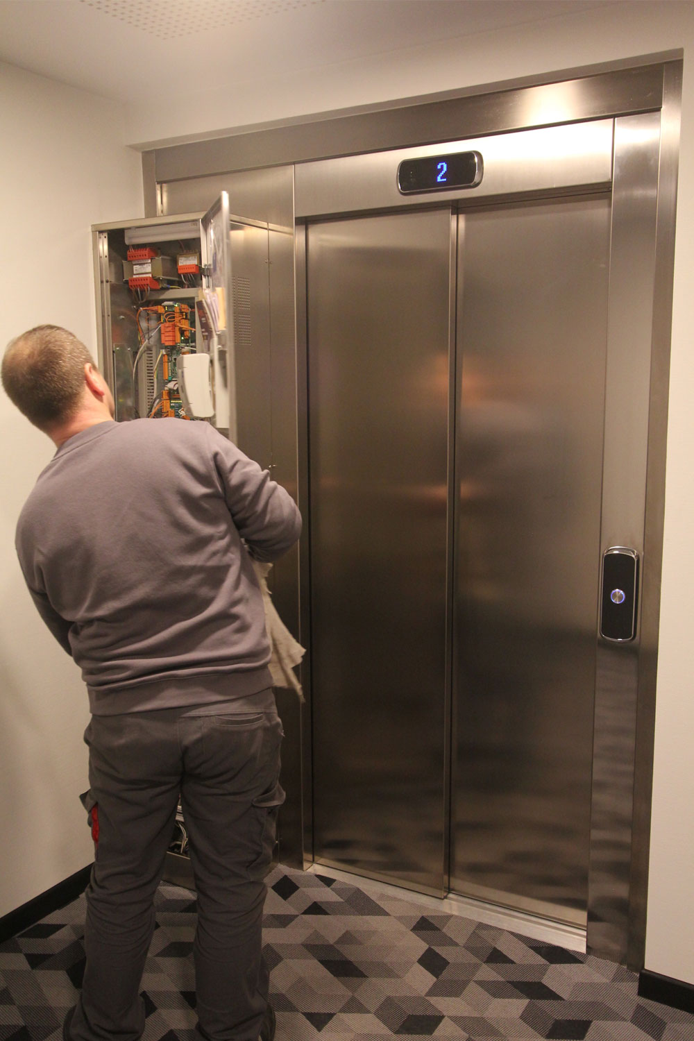 Ascenseurs - TME Ascenseurs